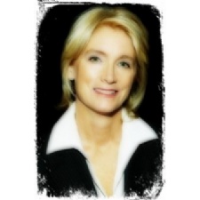 Poppy Champlin at Wileys Comedy Club